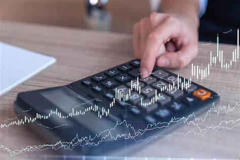 Premium Photo A Woman Trader Computing Historic Data To Predict Stock Market Behavior Internet