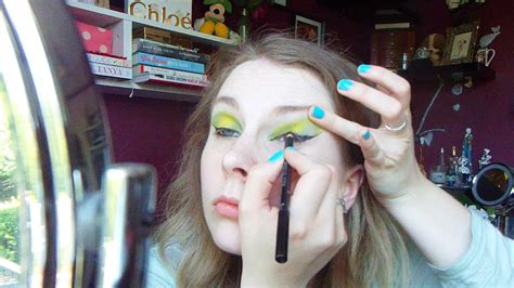 Tutorial Rogue X Men Inspired Makeup Look