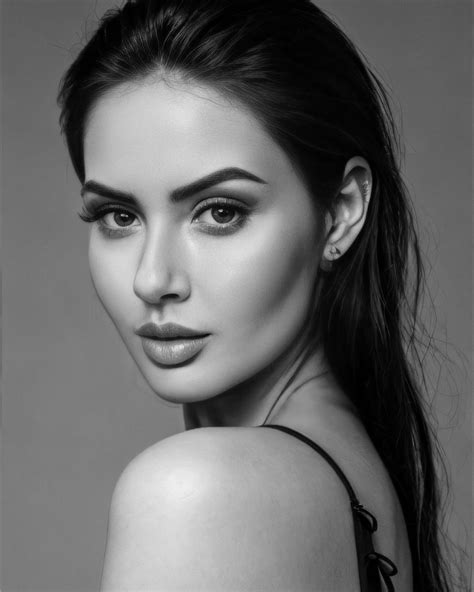 Essa Amanda Pandb Versão Ia O Que Vocês Acham Pensando Em Fazer Um