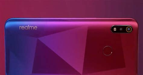 Realme i is a cross between Realme Realme C revü