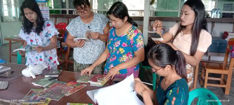 ပုလောမြို့နယ် ပြန် ဆက်ဝန်ထမ်းများက နယ်လှည့်ကွင်းဆင်း၍ သုတ ရသ စာအုပ်စာစောင်များ ငှားရမ်းပေး