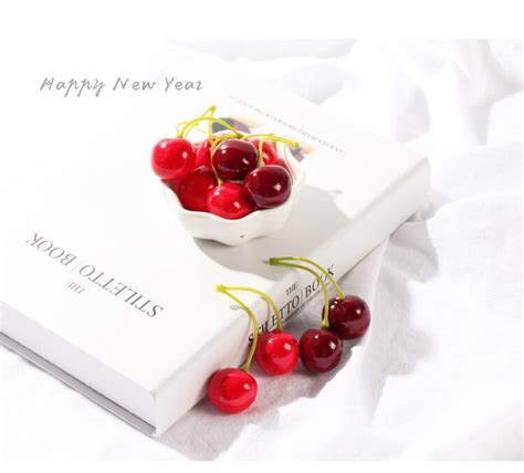1 Pair Simulated Cherry Red Artificial Model Fruit Vicedeal