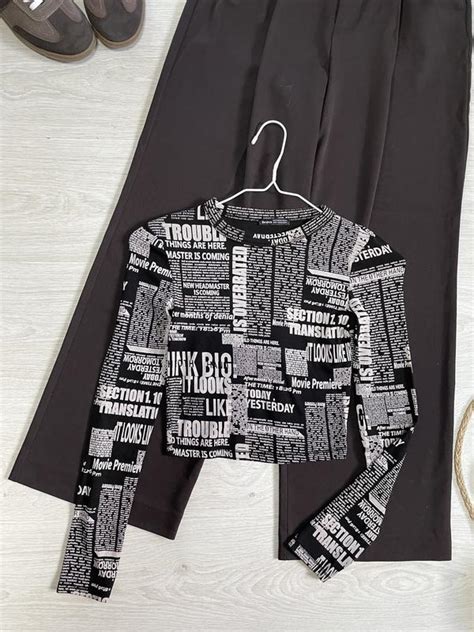 Кофта Bershka — ціна 300 грн у каталозі Лонгсліви Купити жіночі речі за доступною ціною на Шафі