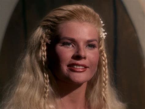 Star Trek 1 X 13 Conscience Of The King Barbara Anderson As Lenore