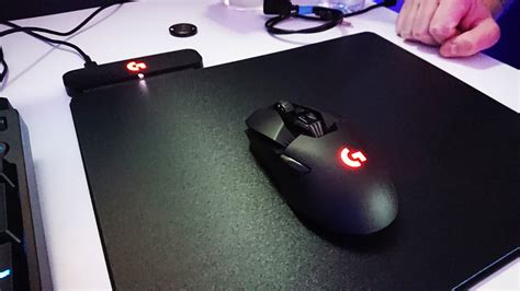Logitech G Powerplay Wireless Charging System Taster
