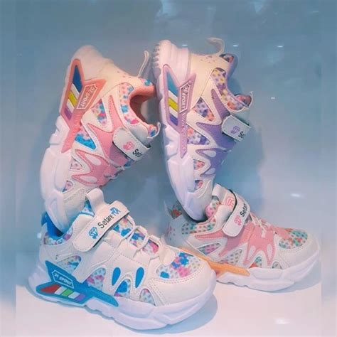 خرید و قیمت کفش کتونی اسپرت جدید دخترونه مخصوص مدارس فوق العاده جذاب و