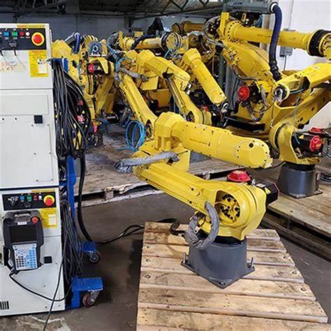 Palletizing 6 Axis Robotic Arm With Industrial Robot Controller Of M 20ia For