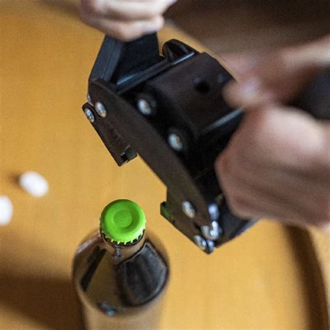 Double Lever Bottle Capper Greta Bottle Cappers Symbol508004