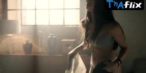 Renata Notni Underwear Scene In The Five Juanas Tnaflix Com