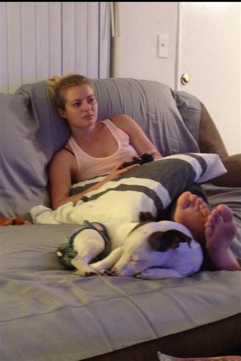 Elyse Willemss Feet