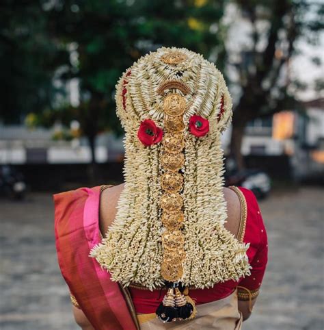 All About The Phool Muddi Ceremony Of Konkani Wedding Rituals