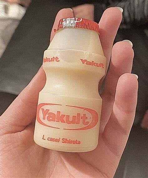 Qual Danone Tem Probiótico Yakult Candy Yakult Bottle Close Up