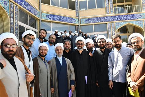 اولین نشست دانش آموختگان مدرسه علمیه جامعه الامام المنتظر نجف آباد