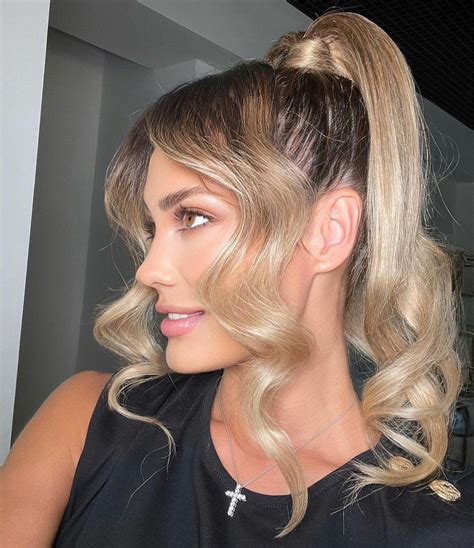 Ponytail Scrolller