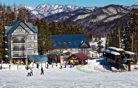 Hakuba Sun Valley Hotel Snowscene