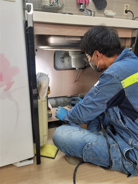 서울 은평구 빌라 누수로 인한 상수 배관 공사 사례입니다ㅇ 변기막힘 싱크대막힘 하수구막힘 청년배관케어