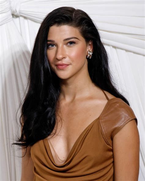 Does Phoebe Gates Whos Dating Paul Mccartneys Grandson Like The