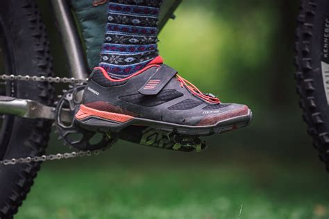 Best Of The Best Clipless Shoes For Bikepacking