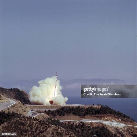Lambda Rocket Photos And Premium High Res Pictures Getty Images