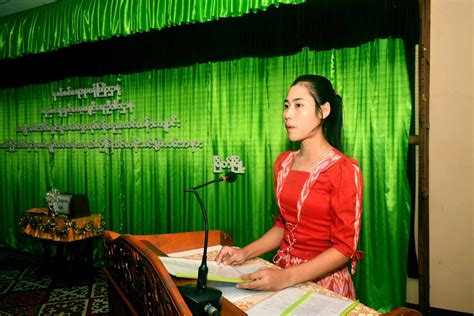 မြိတ်မြို့ အမျိုးသမီးအိမ်တွင်းမှုသက်မွေးလုပ်ငန်း ပညာသင်တန်းကျောင်းတွင