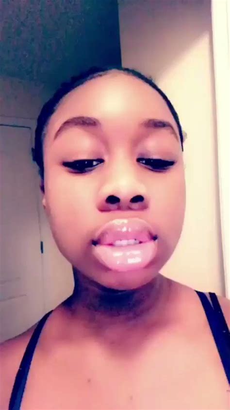 Full Lips Black Women