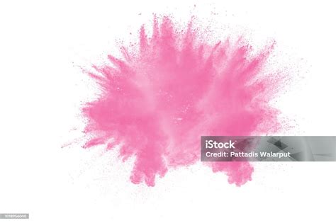 핑크 컬러 파우더 폭발 구름 흰색 배경에 고립 근접 촬영의 핑크 먼지 입자 스플래시 배경에 고립 검은색에 대한 스톡 사진 및 기타 이미지 Istock