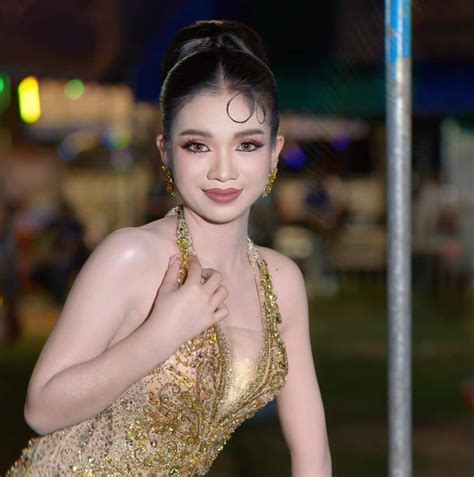 ต้มอึ่งไข่ถึงขึ้นดูดนิ้วเลย อุ๋งอิ๋งเพชรบ้านแพง อุ๋งอิ๋ง รัตนาภรณ์