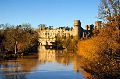 Great British Houses Warwick Castle A Stunning Medival Stone Castle