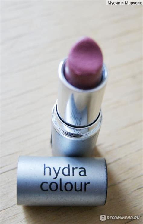 Помада Eveline Hydra colour - «Матовая влажность на губах» | отзывы