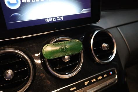 어버이날 선물 고급진 이태리 천연 소가죽 차량용 방향제 쉴들러 추천합니다 네이버 블로그