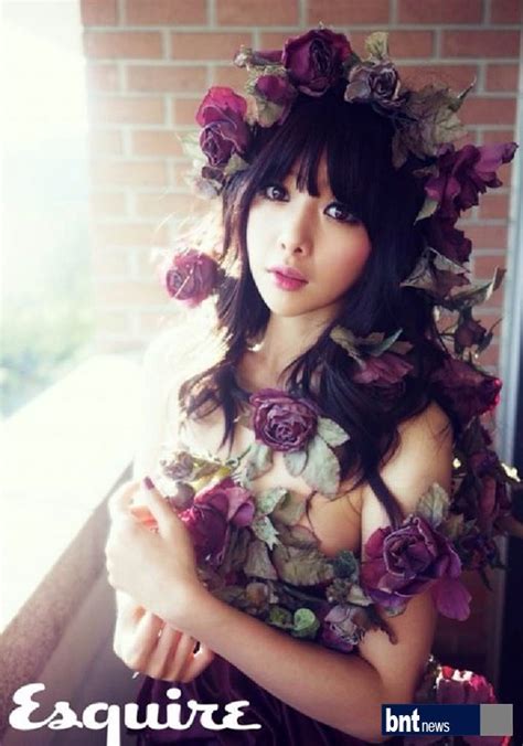 [포토] 홍수아 파격 노출 화보 공개 이런 모습 처음이야 Bnt뉴스