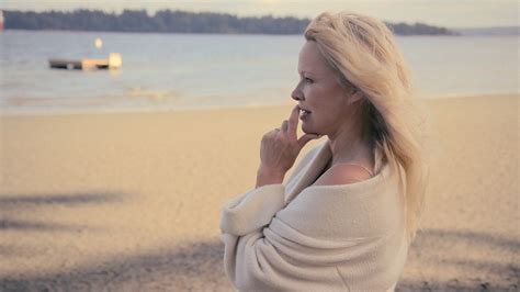 Watch Access Hollywood Highlight Pamela Anderson Says She Feels Sick