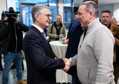 Franjo Bobinac Novi Predsednik Oks ZŠz Zveza Za šport Invalidov Slovenije Slovenski