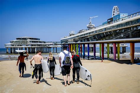 Eerste officiële zomerse dag van het jaar een feit Het Parool