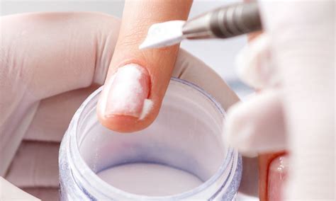 What Is The Best Acrylic Powder For Perfect Nails