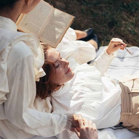 Light Academia Books To Transport You On A Learning Adventure
