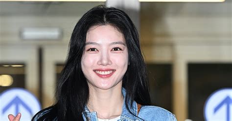 김유정 화사한 더블하트 포토엔hd