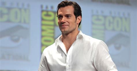 Henry Cavill Recalls Getting Awkward While Filming Sx Scenes As There Were Heavily Set Men