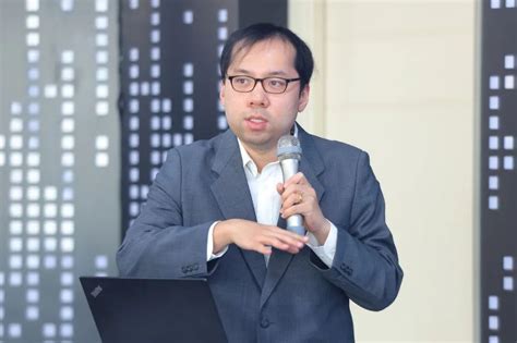 新闻｜上海市经信委主任张英一行赴清华电子系交流 清华大学电子工程系