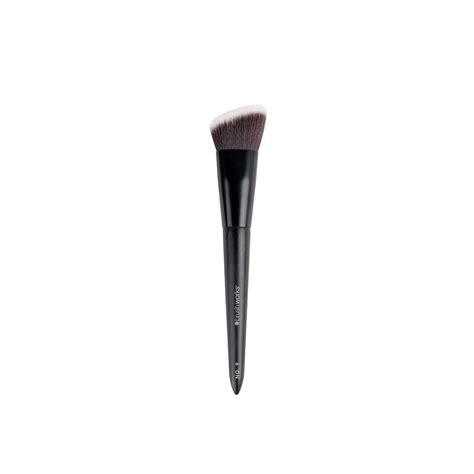 Brushworks Angled Flat Top Foundation Buffing Brush No 9