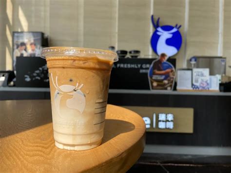 9天卖出270万杯！研发揭秘瑞幸新爆品“丝绒拿铁” Foodtalks全球食品资讯