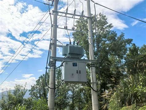 电线杆上的变压器起什么作用？ Elecbase 高压电力设备制造商