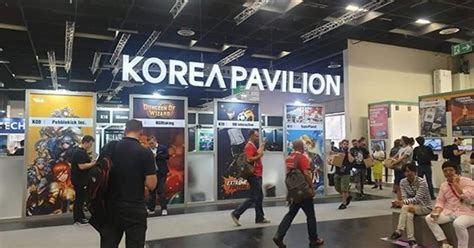 유럽 최대 게임전시회 韓부스 해외 유저로 북적