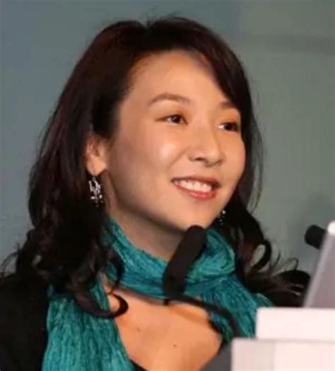 Zhang Yuwang Xiaojie A Well Known Cctv Host And Wife Behind The Happy