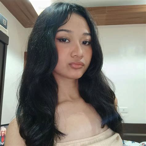 Ruby Ruru Adriano • Threads Say More