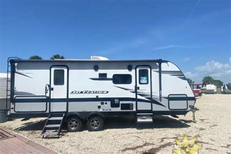 New 2022 Jayco Jay Feather 22rb Travel Trailer Rv Floor Plan Rvjunket