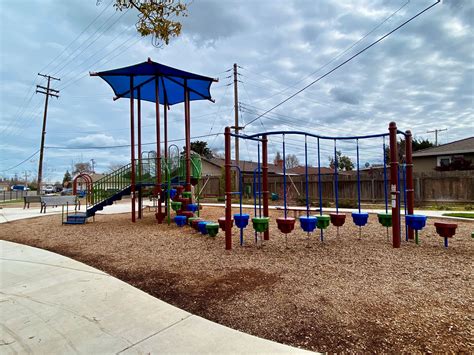 Facilities • Candy Cane Park