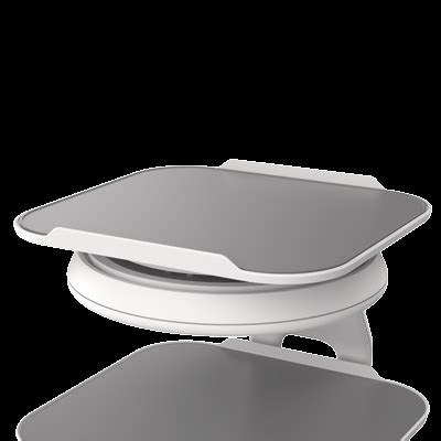 Servi Hospitalitys Best Ai Robot Waiter Assistant — Bear Robotics