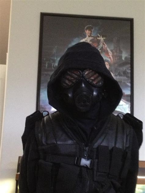 Resident Evil Vector Costume Review Resident Evil Vector