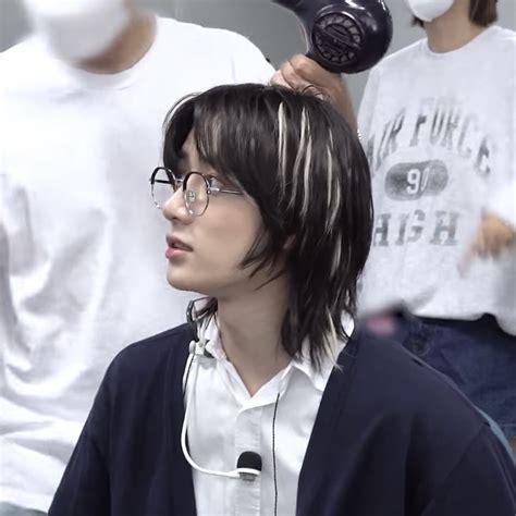 Beomgyu Hair Cuts Peekaboo Hair Hair Styles